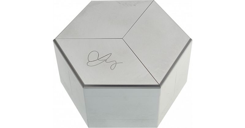 Puzzle Solution for Hexagon Box - Puzzle Master Inc.