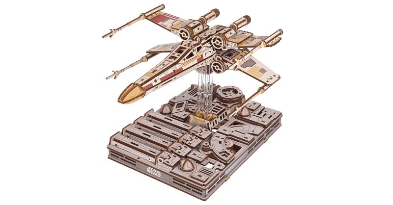 Mechanical Model -Star Wars: Luke Skywalker's X-Wing Starfighter ...